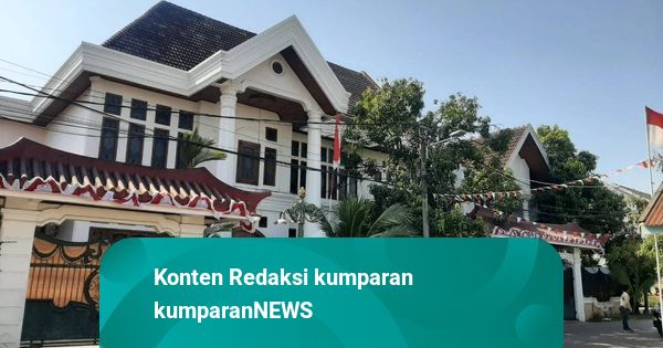 KPK Geledah Rumah Mentan SYL di Makassar | kumparan.com
